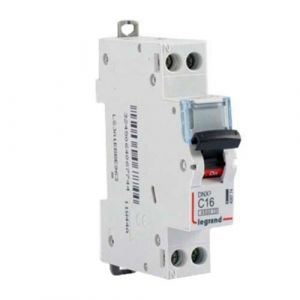 Disjoncteur LEGRAND 16A Ph+N courbe C 4.5kA 230V DNX3 - 406774 123elec.com